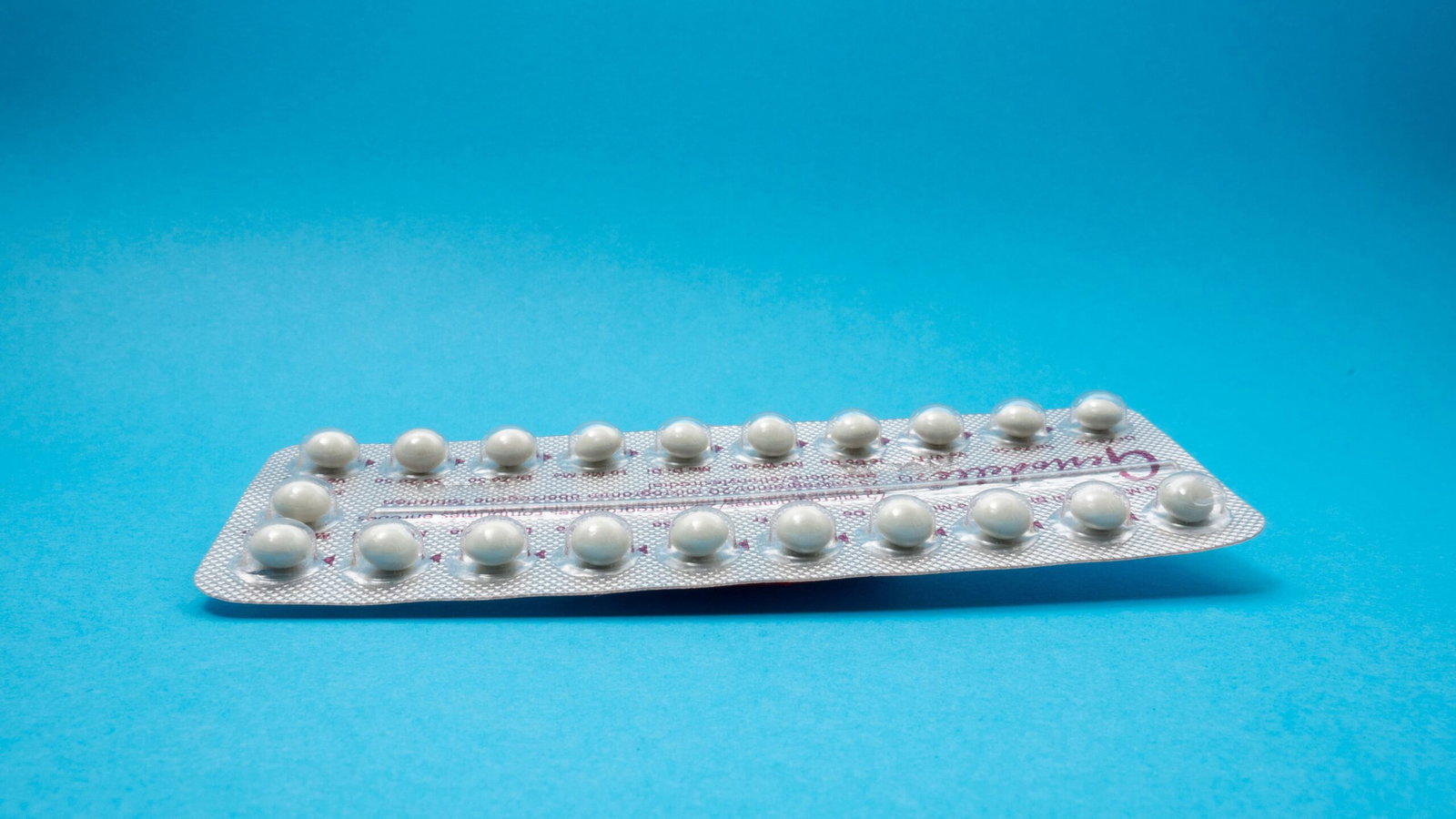 TikToker Says Walgreens Refused To Dispense Her Birth Control – Diply