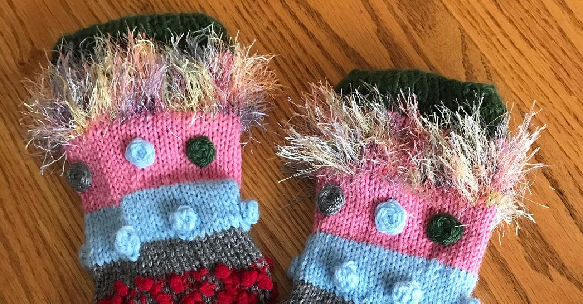 Handmade ‘Fidget Sleeves’ Reduce Stress For Dementia Patients By ...