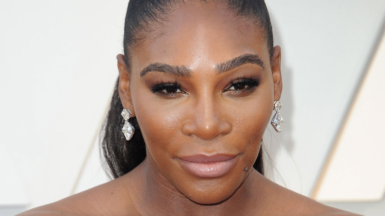 Serena Williams Wins ‘Game Changer’ At People’s Choice Awards – Diply