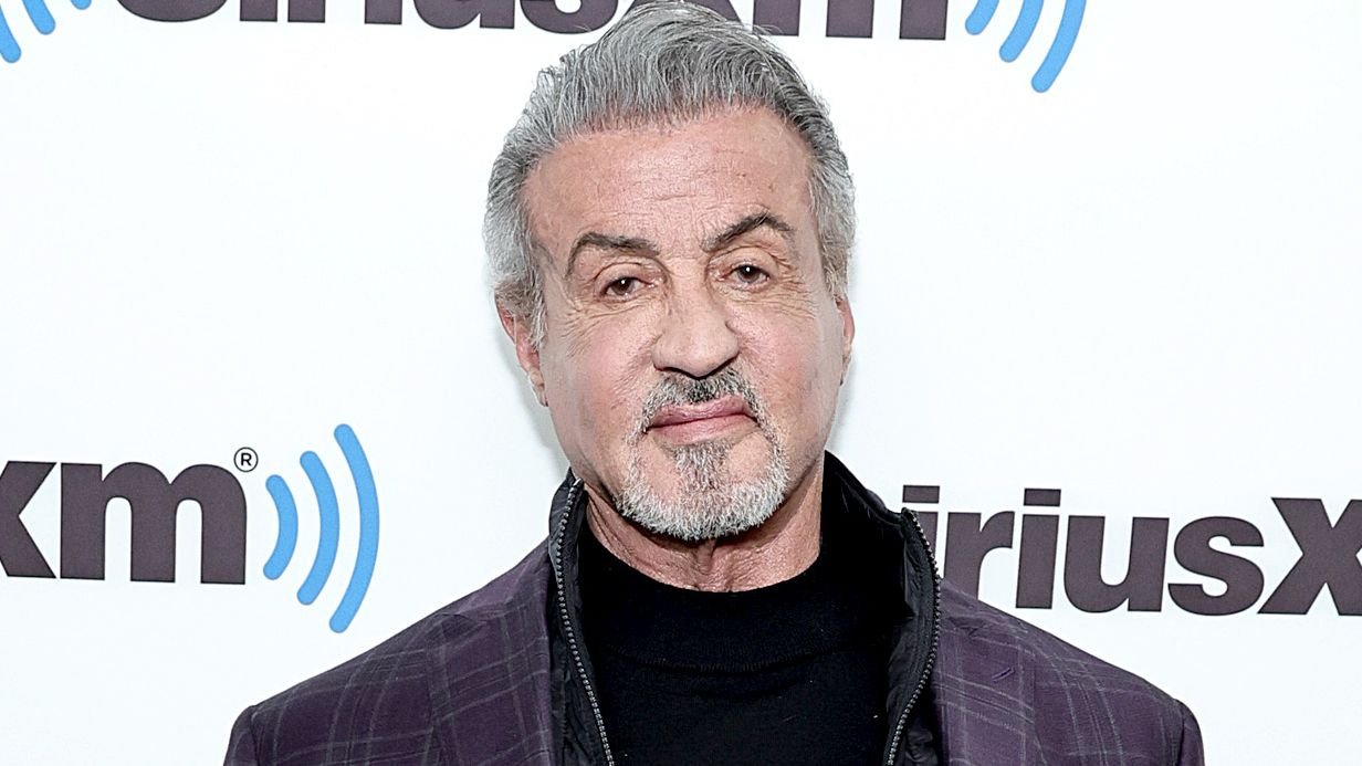 Sylvester Stallone Refutes Reports of Offering a Porsche and Condo to ...
