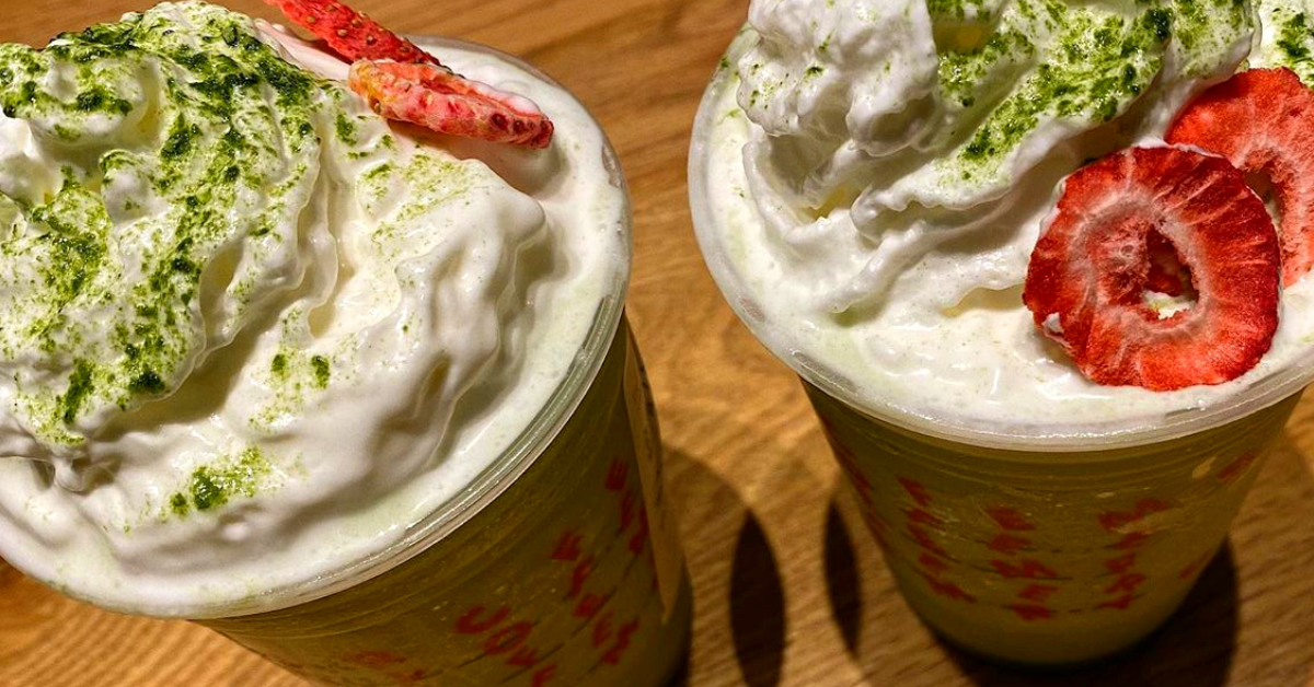 You Can Order A Grinch-Inspired Frappuccino From Starbucks – Diply