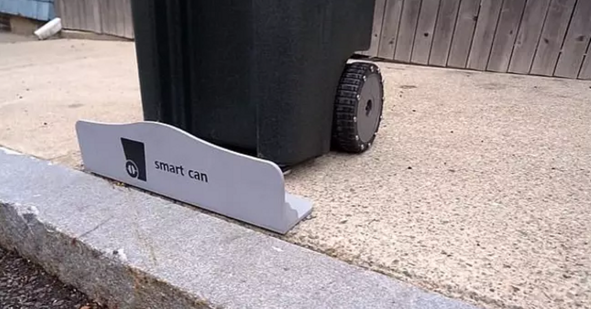 Never Miss Garbage Day Again With This Self-Driving Trash Can – Diply
