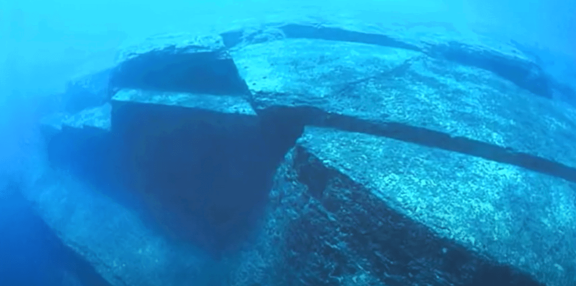 Discovery of Underwater ‘Pyramid’ in Japan Could Rewrite History As ...