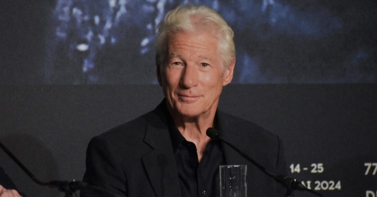 Richard Gere Makes Rare Comment About His 20-Year Ban From The Oscars ...
